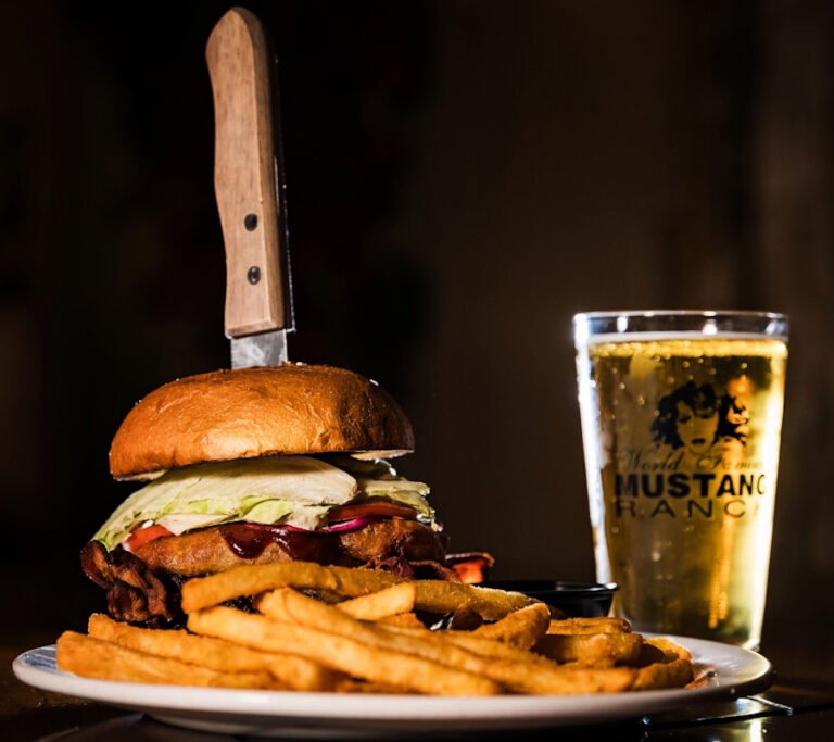 Home - Mustang Ranch Lounge